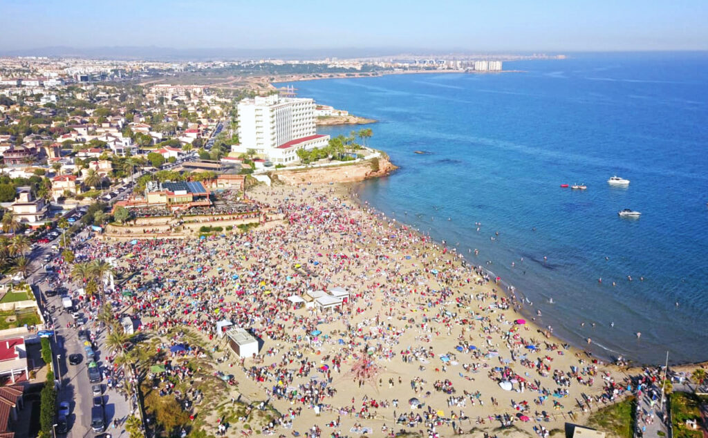 The 2025 Christmas Day Party on La Zenia Beach